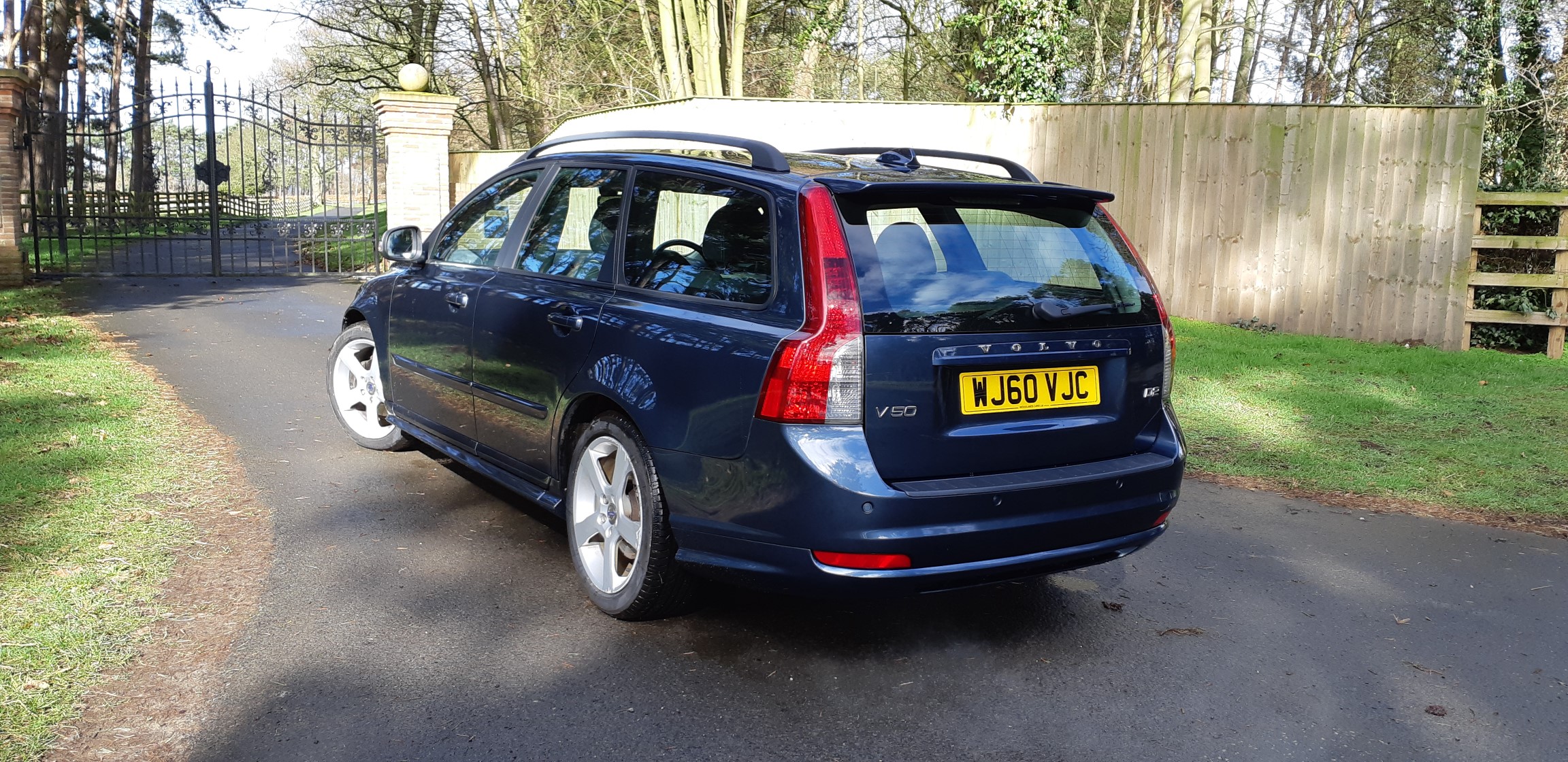 Volvo V50 1.6D R-Design for sale by Woodlands Cars (2) – …Woodlands ...