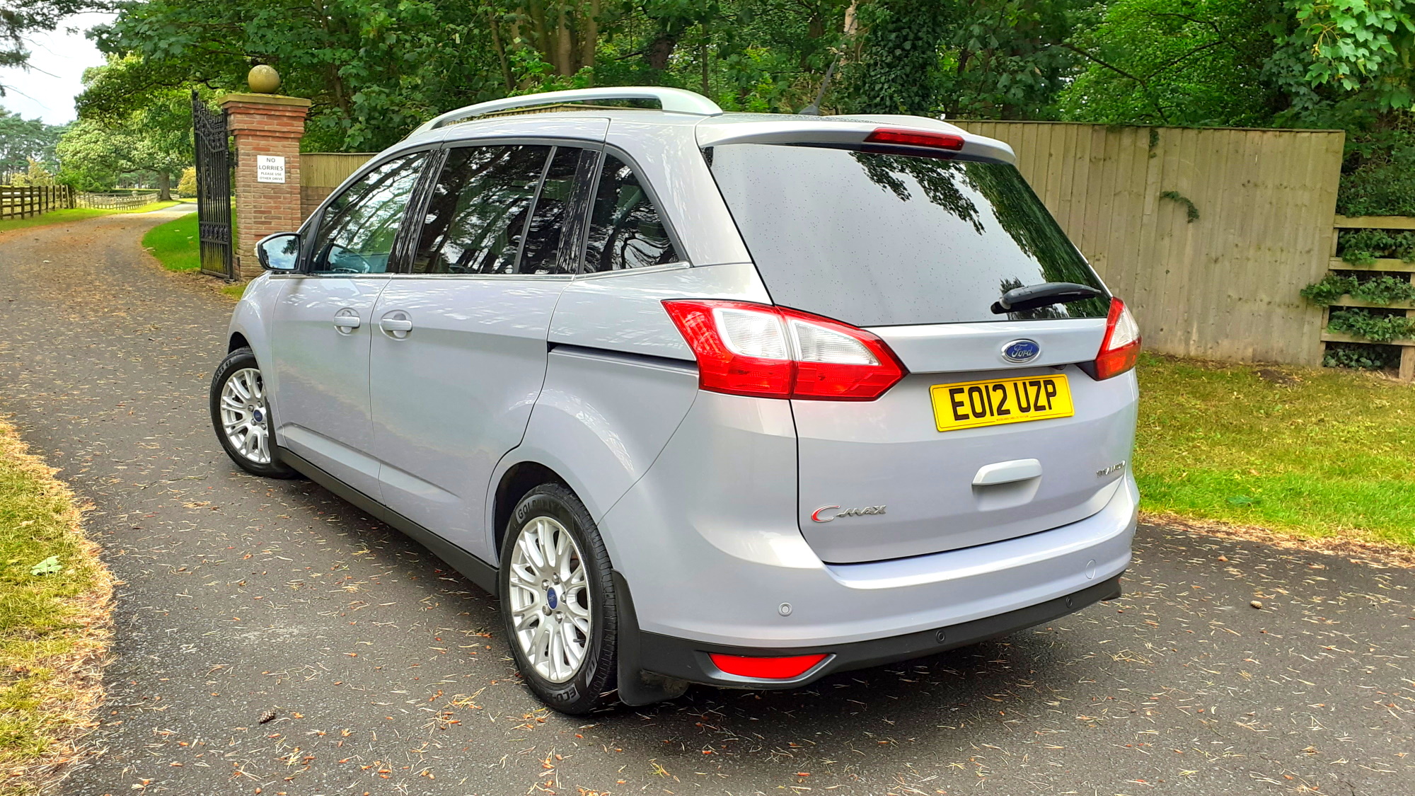 2012-12 Ford Grand C-Max Titanium TDCI 115 – …Woodlands Cars Ltd…